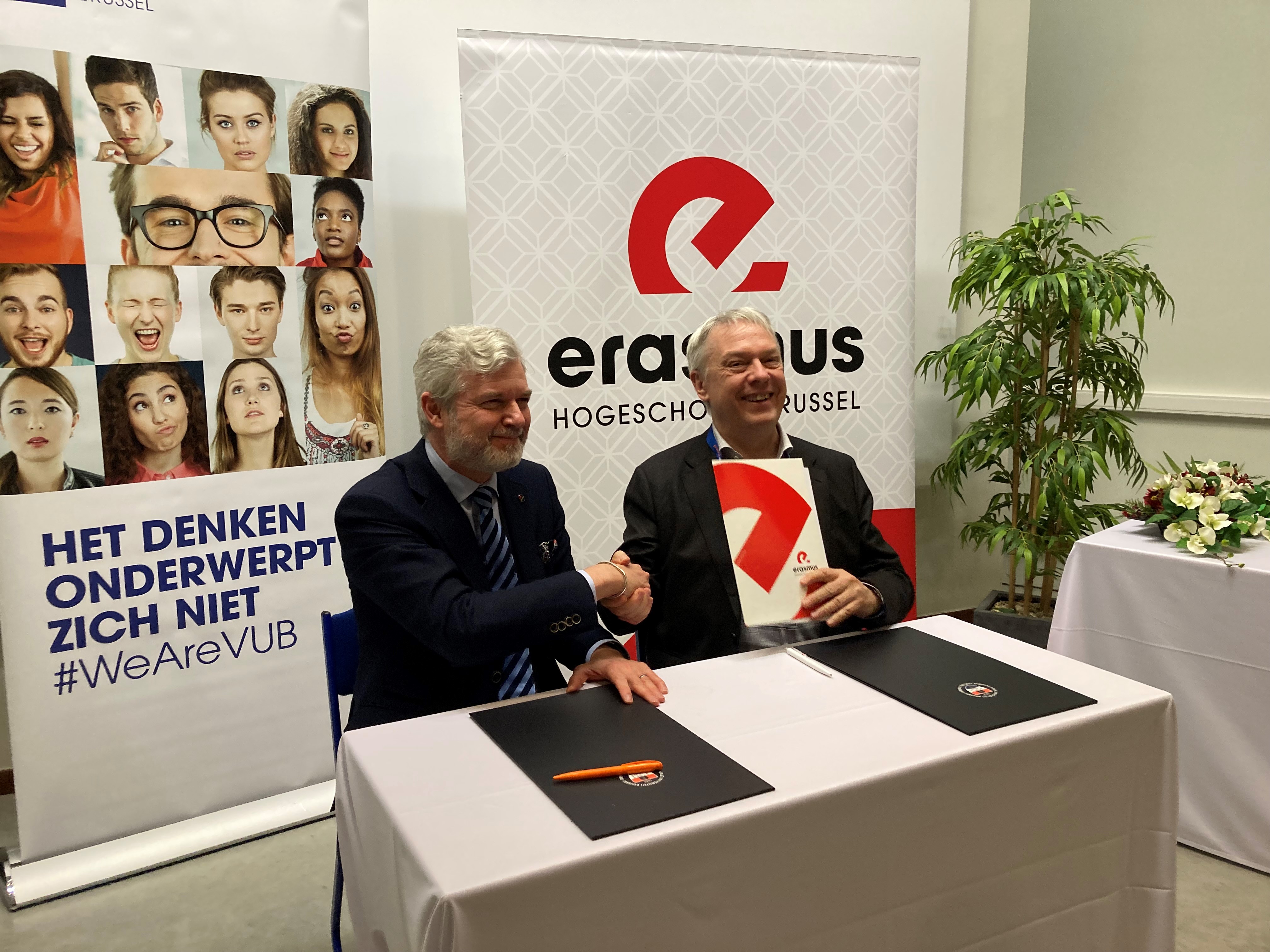 EhB en VUB ondertekenen charter voor Meertaligheid en Talige Diversiteit | Erasmushogeschool Brussel